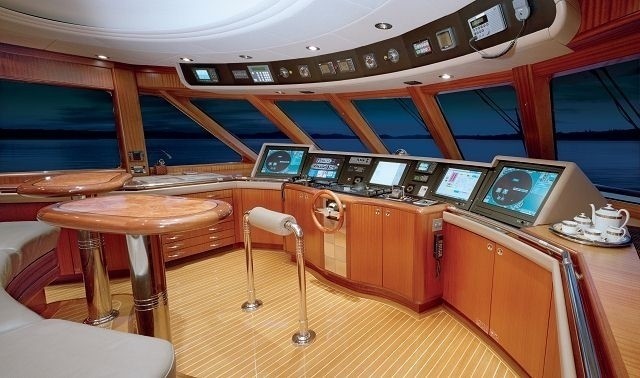 Yacht ALLEGRIA, Hakvoort Shipyard | CHARTERWORLD Luxury Superyacht Charters